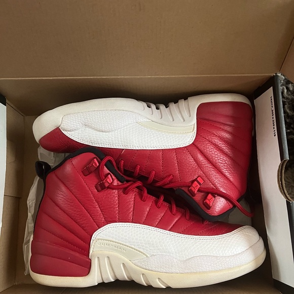 Jordan | Shoes | Jordan Retro Gym Red 2s | Poshmark